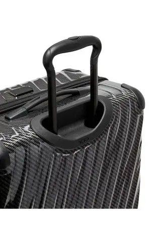 Tumi Short Trip Hardside Spinner Suitcase - Black/graphite