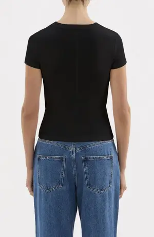 Nude Lucy Baby Tee With Crewneck And Cap Sleeves - Black