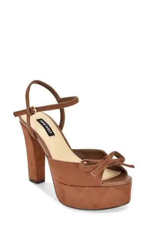 Nine West Nessle Sandal - Brown