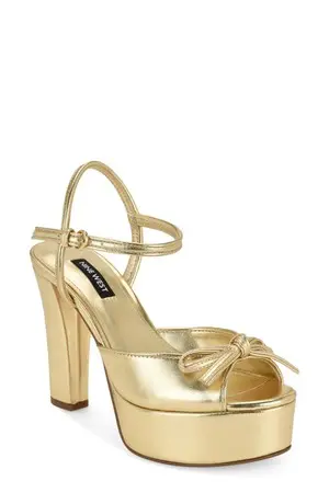 Nine West Nessle Sandal - Gold