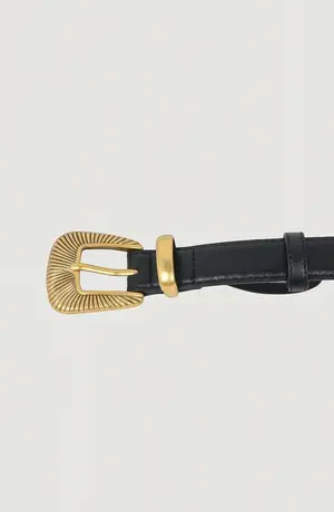 MODENAIRE Engraved Buckle Leather Belt