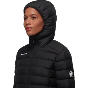 MAMMUT Waymarker In Hooded Jacket
