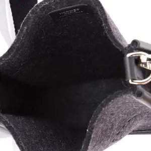 Hermès Evelyne Bag Gen Iii Felt Tpm - Black
