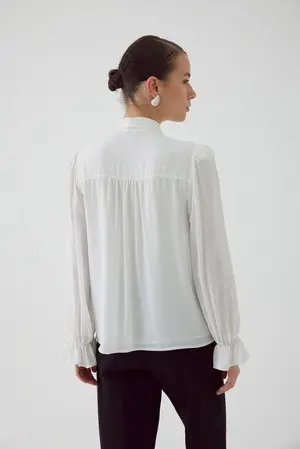 EXQUISE Aramis Chiffon Blouse