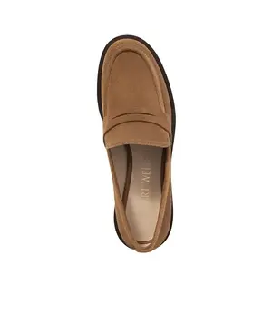 STUART WEITZMAN Round Toe Loafers