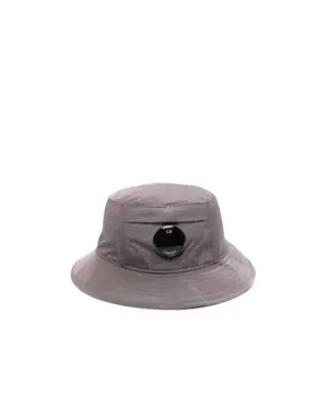 C.P. COMPANY Lens Detail Bucket Hat