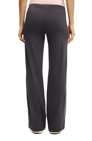 Cotton:on Active Ultra Soft Low Rise Straight Leg Pant - Graphite Cherry Dream