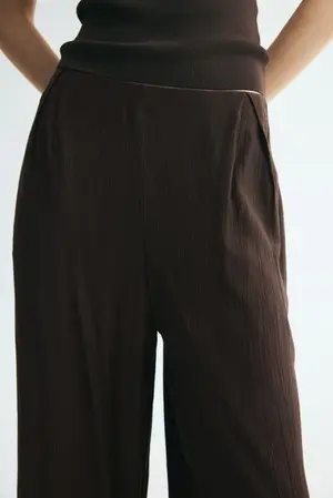H&M Crinkled Viscose-blend Loose-fit Pants - Dark Brown