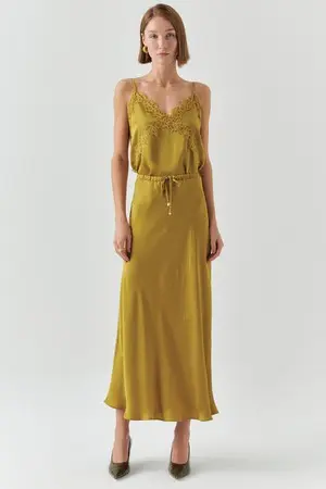 EXQUISE Lace Trim V-neck Camisole - Lime