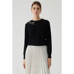 EXQUISE Afsaneh Hand Embroidered Blouse