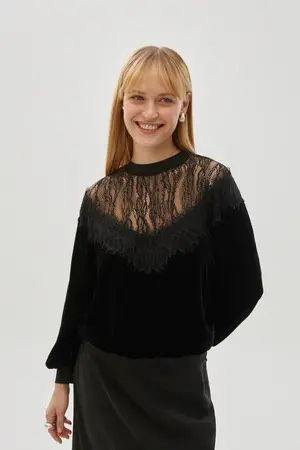 EXQUISE Blake Velvet And Tulle Blouse - Black