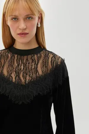 EXQUISE Blake Velvet And Tulle Blouse