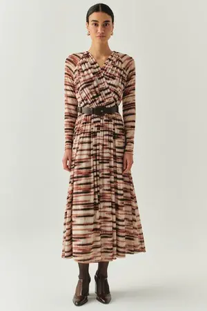 EXQUISE Bellamy K. Midi Dress With V-neck And Long Sleeves