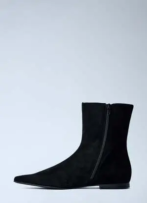 TOTEME Zipped Suede Chelsea Boots