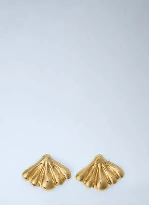 Chloé Shell Motif Stud Earrings - Gold