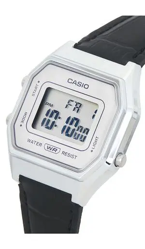 Casio Digital Watch With Leather Band