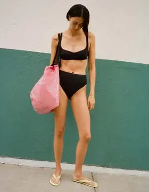 Araks Ujlia Bikini Top - Black