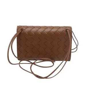 Bottega Veneta Andiamo Clutch In Nappa Leather - Brown