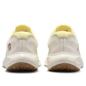 Nike Journey Run Athletic Sneakers - White