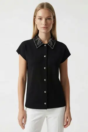 EXQUISE Sleeveless Regular Fit Knit Embroidered Shirt - Black