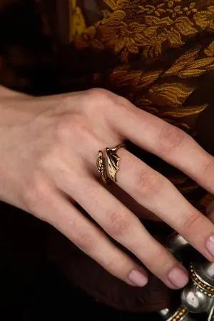 ALEX AND ANI House Of The Dragon Syrax Bypass Ring - Gold