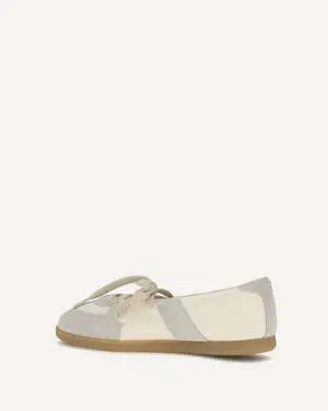 MAISON MARGIELA Lace-up Leather Ballerinas - Cream