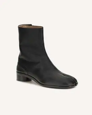 MAISON MARGIELA Tabi Ankle Boots In Grained Leather