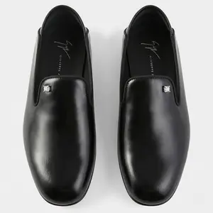 GIUSEPPE ZANOTTI Linus