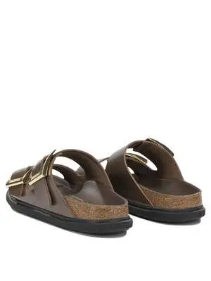 BIRKENSTOCK Arizona Droplet Buckle Low Sandals - Brown