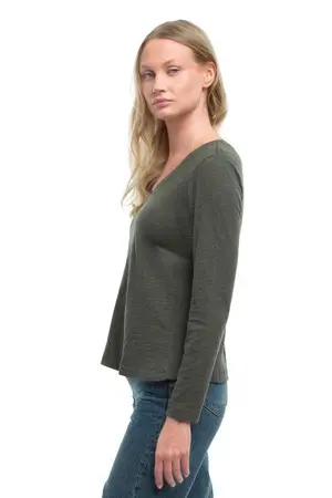 Wilt Deep-v Slim Tee In Slub Cotton Jersey - Kambaba