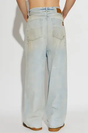 Amiri Jeans With ‘vintage’ Effect