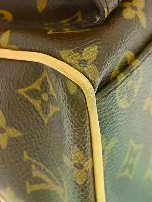 LOUIS VUITTON 2005 Monogram Manhattan Tote Bag