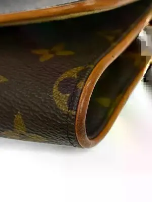 LOUIS VUITTON 2001 Gm Pochette Twin Shoulder Bag