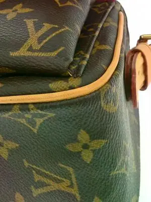 LOUIS VUITTON Monogram Canvas Viva Cite Shoulder Bag - Brown