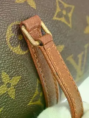 LOUIS VUITTON 2001 Papillon 26 Monogram Shoulder Bag