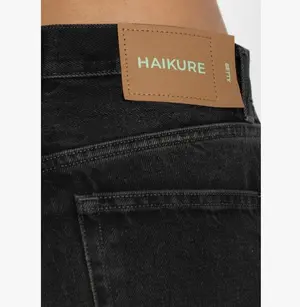 HAIKURE Belt Loop Jeans