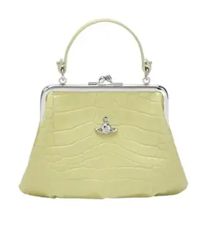 VIVIENNE WESTWOOD Granny Chain Shoulder Bag