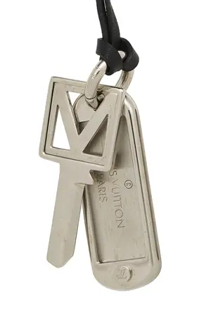 LOUIS VUITTON Collier V Sqaure Necklace