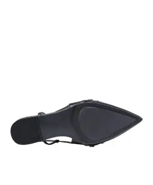 Guess Point-toe Flat Pumps