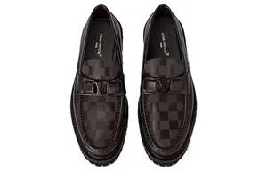 LOUIS VUITTON Major Loafers