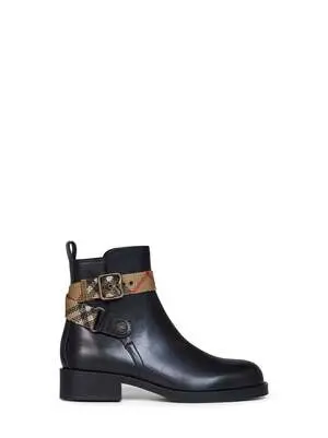 Burberry Leather Huntley Ankle Boots With Equestrian Strap - Multicolor