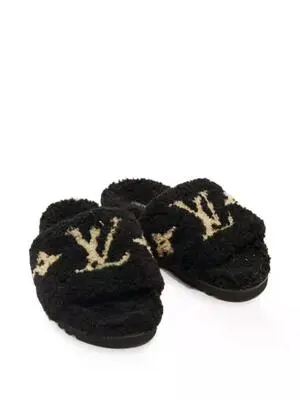 LOUIS VUITTON Paseo Monogram Shearling Slides