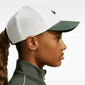 Nike Dri-fit Club Structured Swoosh Cap