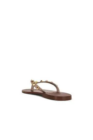 Valentino Garavani Rockstud Thong Sandal