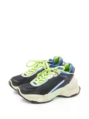 LOUIS VUITTON Run 55 Mesh Sneakers - Black