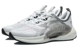 LI-NING Yi Xing 4 Low Sneakers
