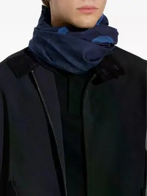 Emporio Armani Logo-print Frayed Scarf