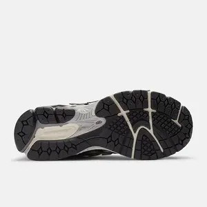 NEW BALANCE 1906 Lace-up Sneakers