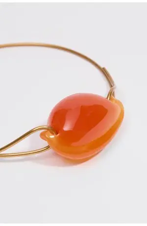 Bimba Y Lola Resin Seashell Choker Necklace