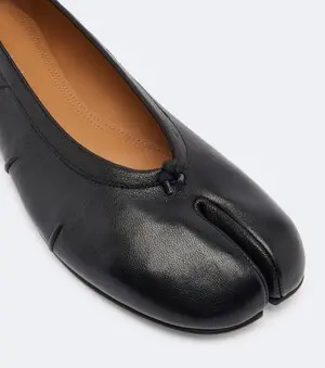 MAISON MARGIELA Tabi Leather Ballet Flats - Black